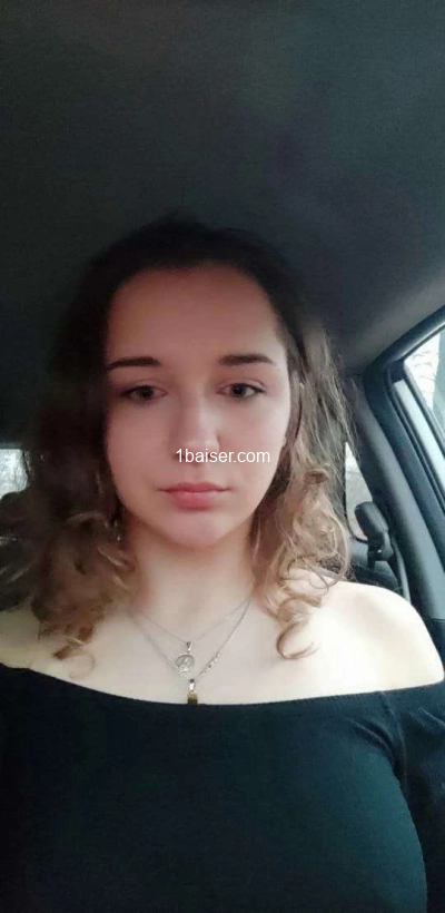 Sofia fellation nature , Brest